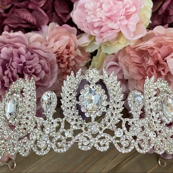 Accessories | Stunning Royal Crest Princess Queen Crystal Bridal Tiara ...